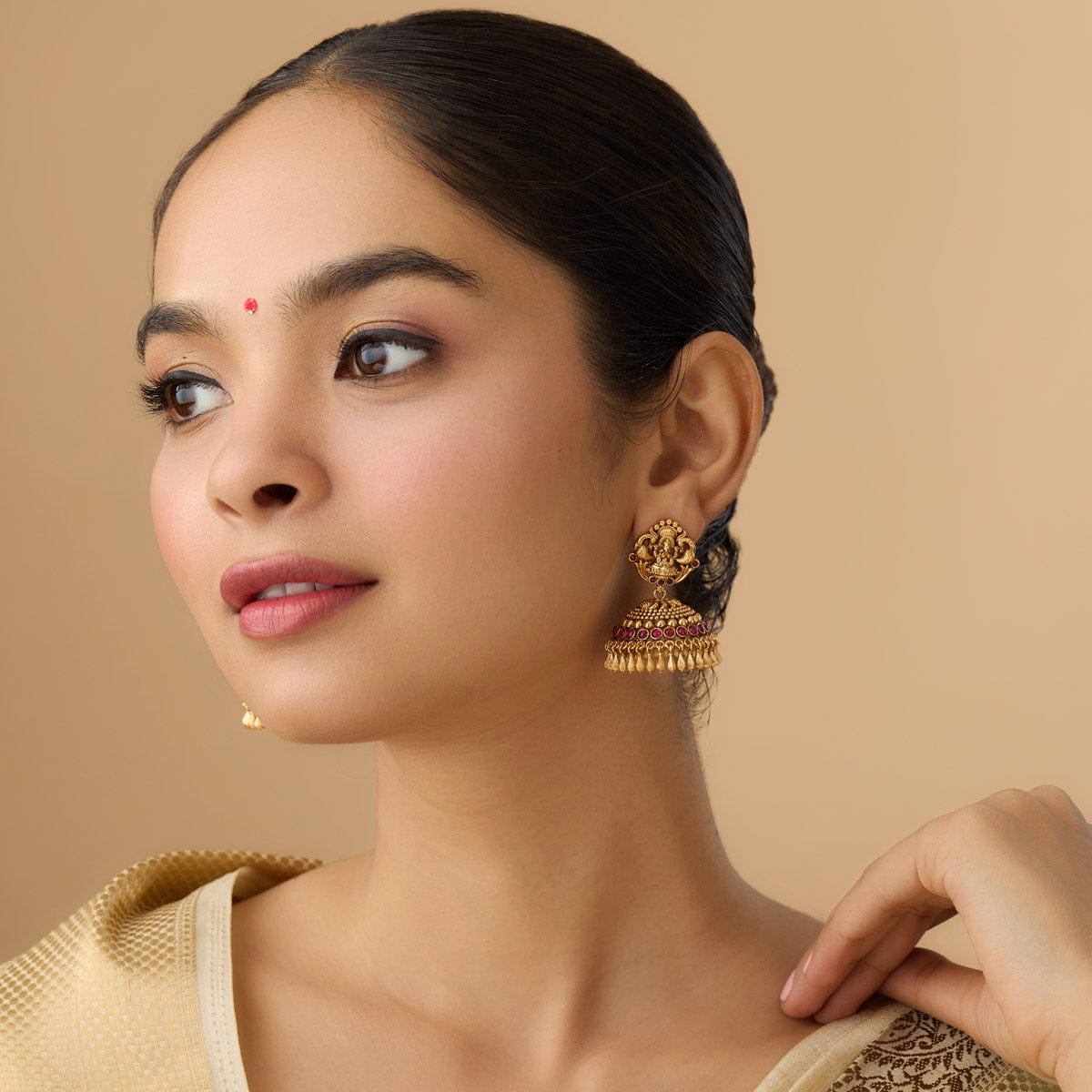 Antique Earring 160216