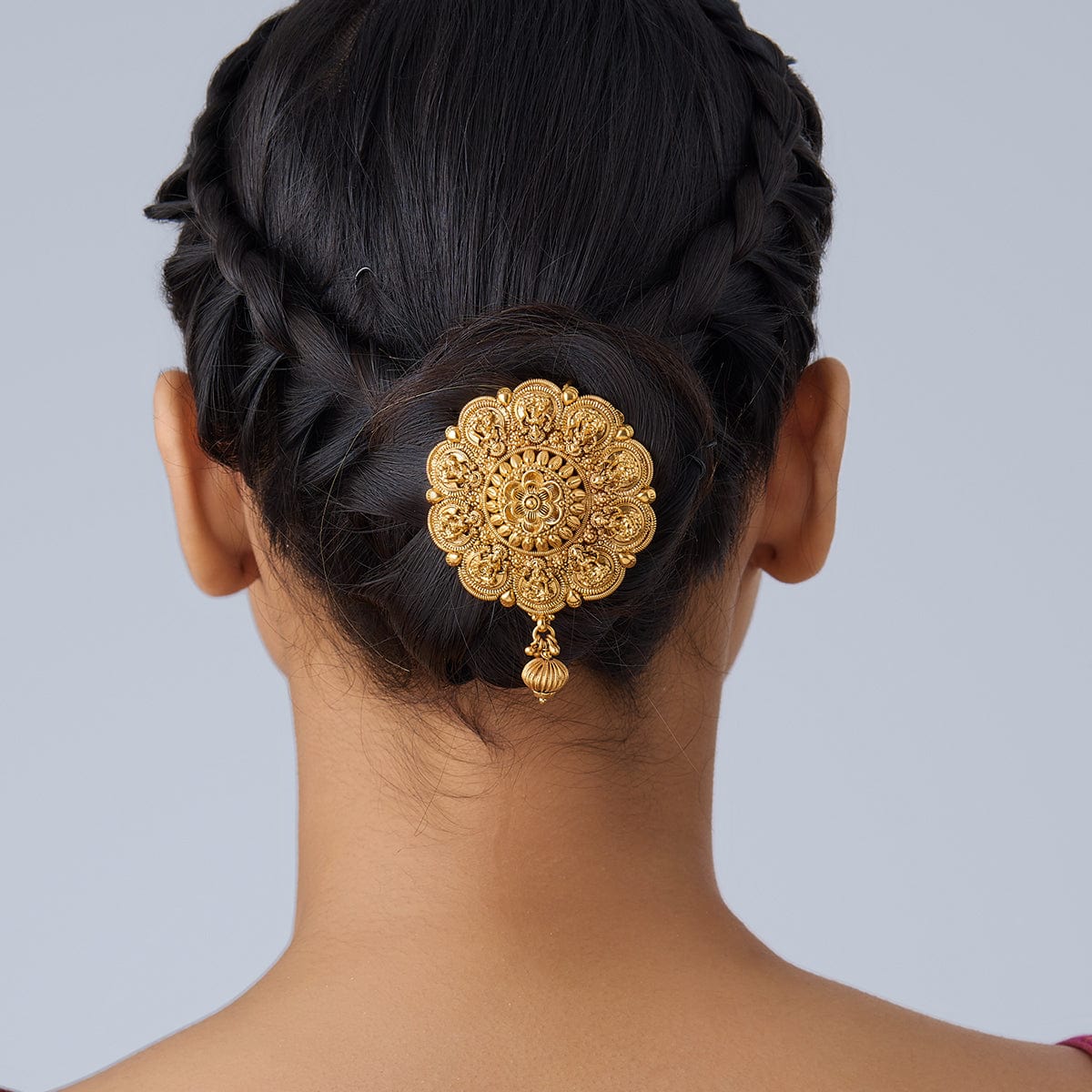 Elegant Hair Brooch Designs: Timeless Hair Brooch Beauty And Style