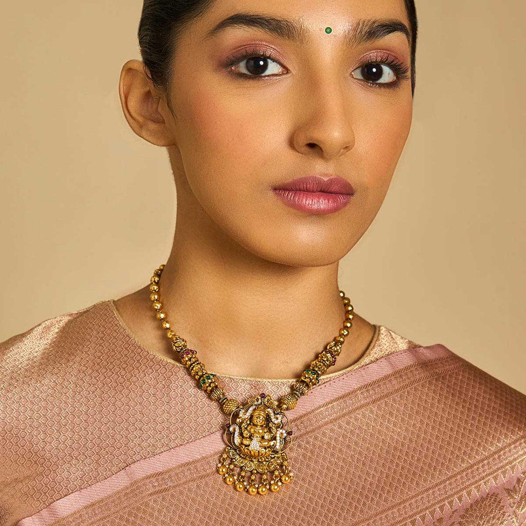 Varamahalakshmi Temple Necklaces Edit