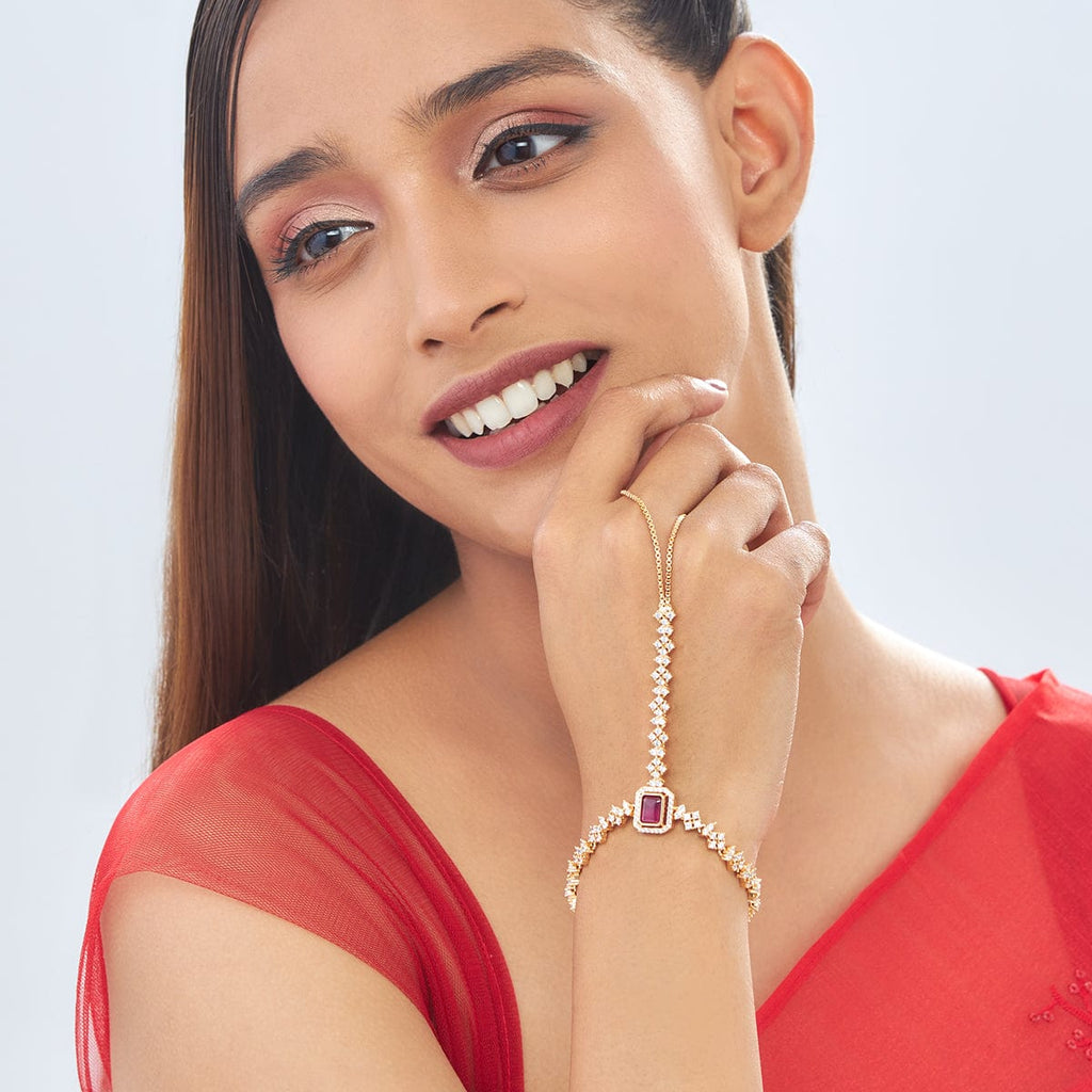 Hathphool Jewellery Designs Online for Brides and Bridesmaids